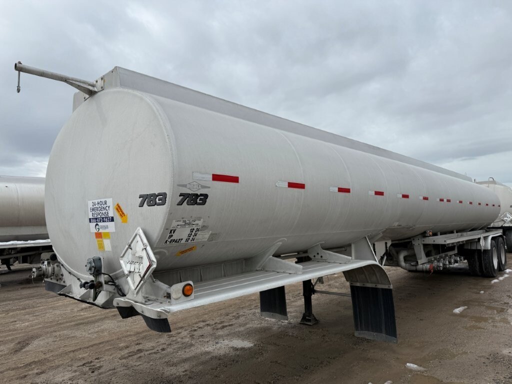 2000 BEALL 9500 GAL., 4-COMPT., 2-AXLE ALUMINUM SEMI TANK TRAILER