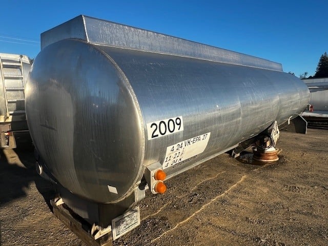 2008 WELDIT 4592 GAL. SINGLE COMPARTMENT TRUCK TANK